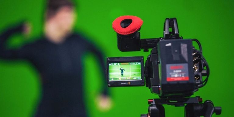 Apa Itu Green Screen dan Bagaimana Cara Penggunaannya?